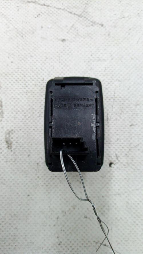 Interrupteur de leve vitre arriere gauche BMW SERIE 1 E87 PHASE 2 ...