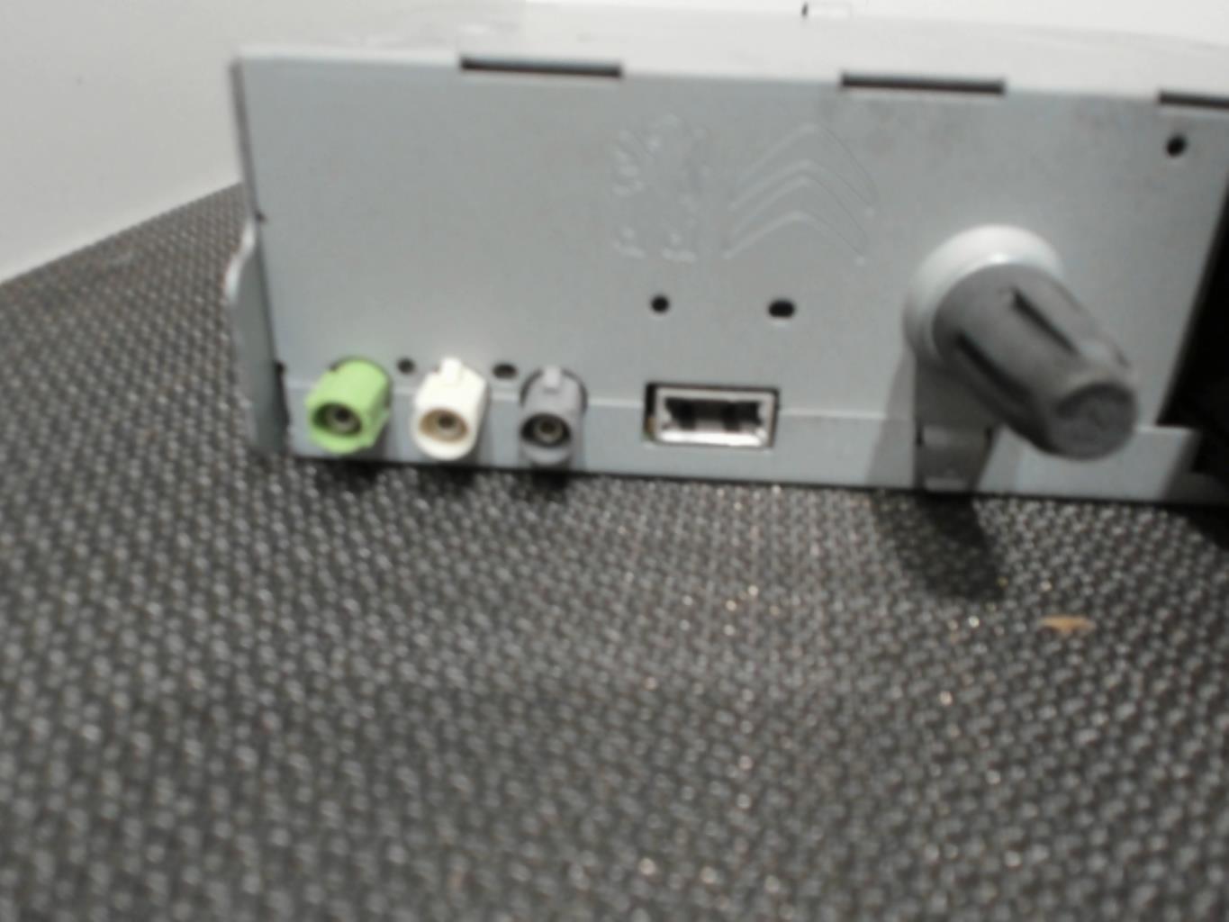 Autoradio d'origine CITROEN C4 2 PHASE 1 Diesel | Calipiece