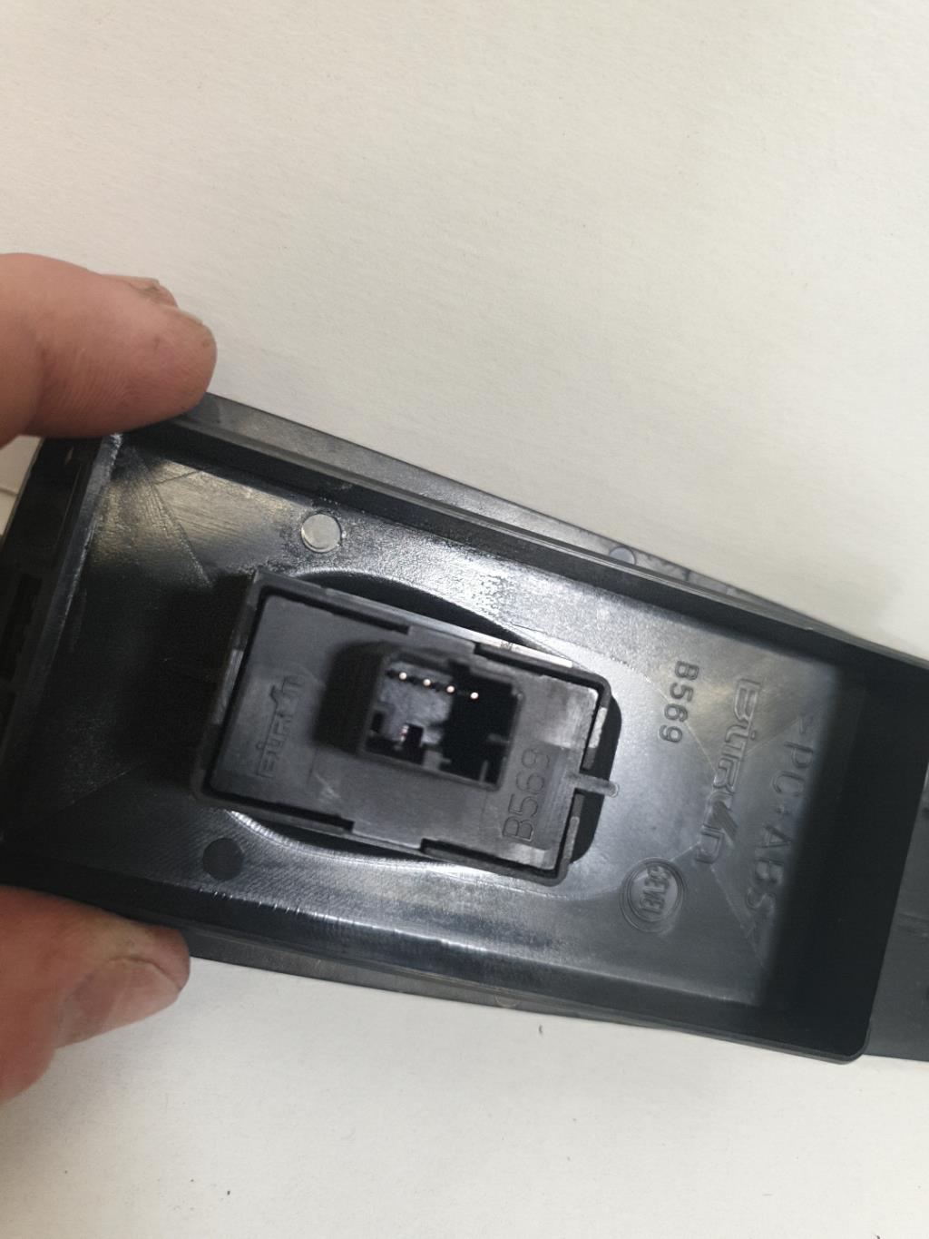 Interrupteur de leve vitre avant droit CITROEN JUMPER 3 PHASE 1 Diesel ...