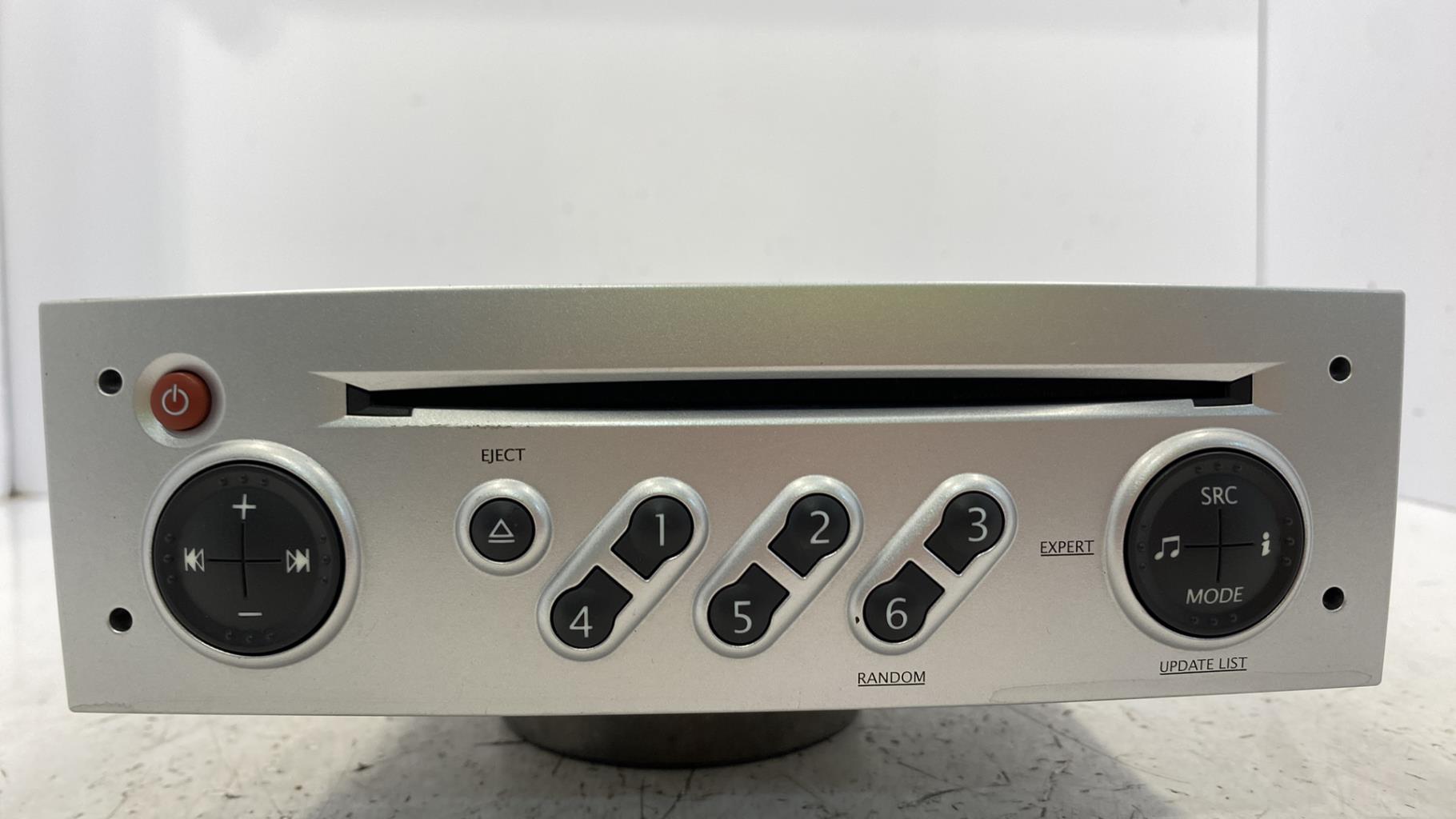 Autoradio d'origine RENAULT GRAND MODUS PHASE 2 Diesel | Dubourg ...