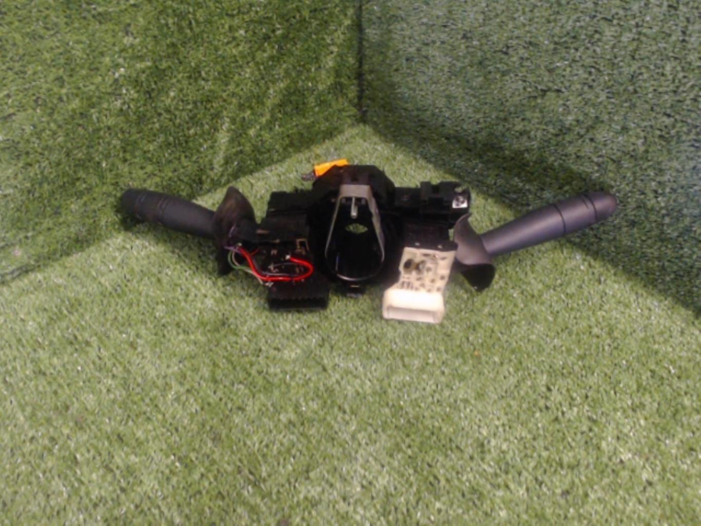 Com (Bloc Contacteur Tournant+Commodo Essuie Glace+Commodo Phare ...