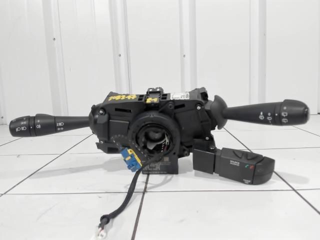 Com (Bloc Contacteur Tournant+Commodo Essuie Glace+Commodo Phare) DACIA ...