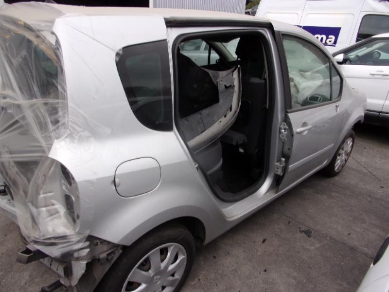 Custode avant gauche (porte) RENAULT GRAND MODUS PHASE 2 1.5 DCI - 8V ...